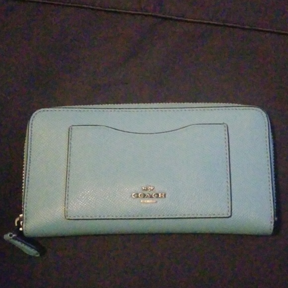 Coach | Bags | Authentic Coach Wallet | Poshmark
